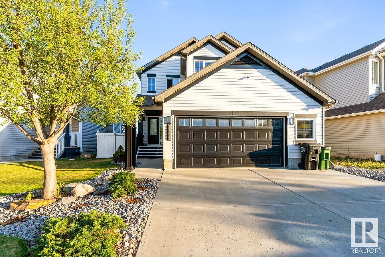 5823 12th Ave SW, Edmonton, AB T6X 0T3 | MLS #E4435190 | Zillow