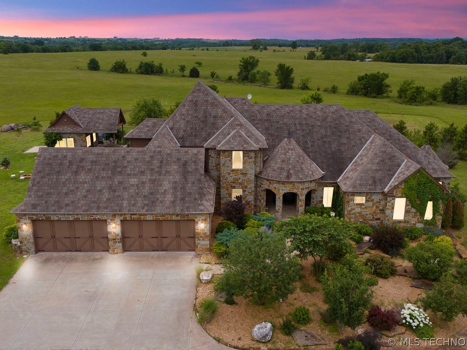 15250 N 21st East Ave, Skiatook, OK 74070 | Zillow