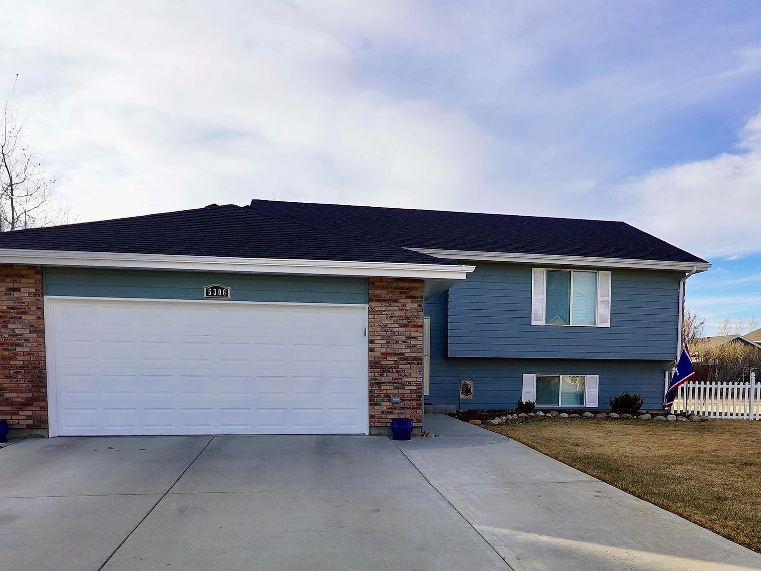 5306 Comanche Cir, Bar Nunn, WY 82601 | MLS #20235880 | Zillow