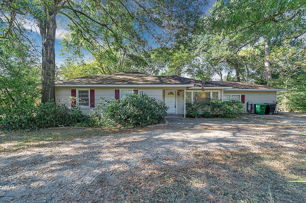 9333 Spring Branch Dr, Houston, TX 77080 | Zillow