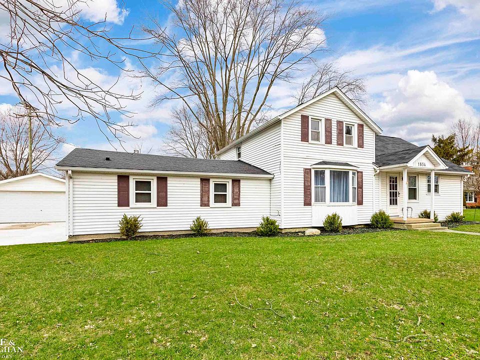 1854 Vine St, Saint Clair, MI 48079 | Zillow
