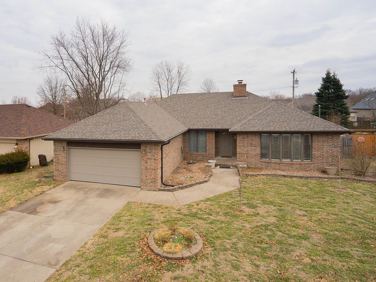 5472 S Stonegate Ave, Springfield, MO 65810 | Zillow