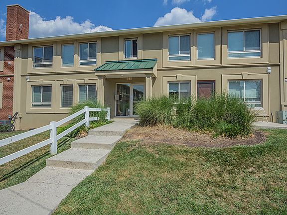 6374 Beryl Rd #69-004, Alexandria, VA 22312 | Zillow