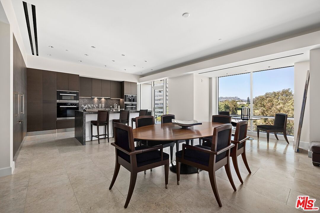1200 Club View Dr #6N, Los Angeles, CA 90024 | Zillow