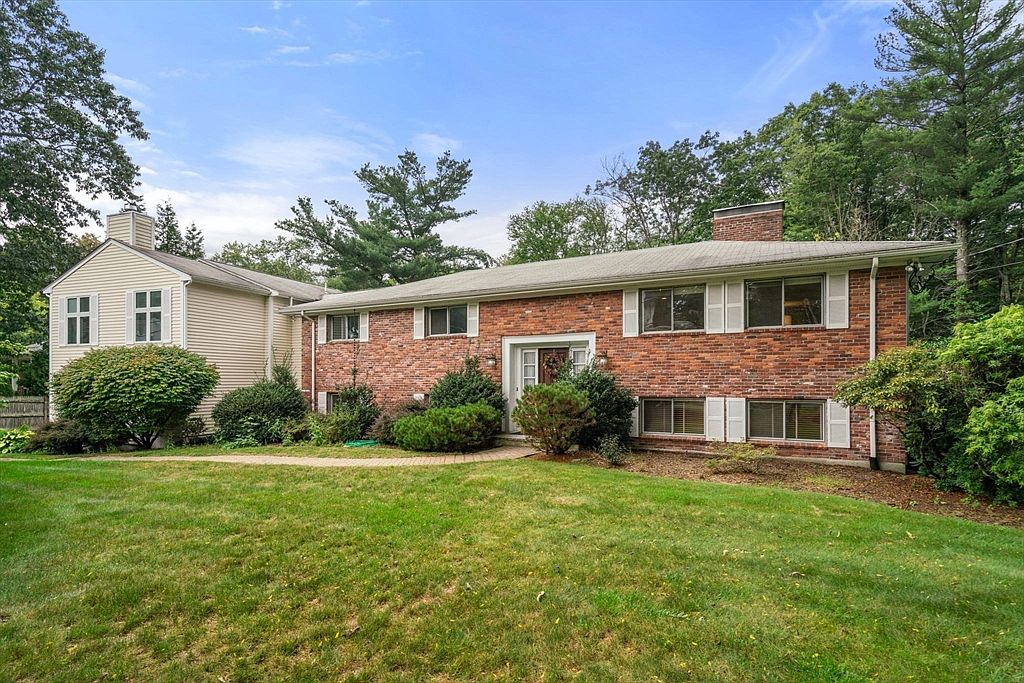 160 Country Way, Needham, MA 02492 | MLS #73235588 | Zillow