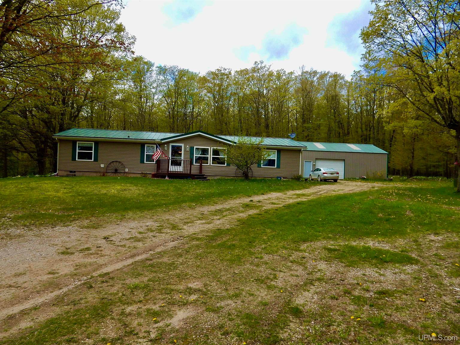 8950 N Wolfe Rd, Germfask, MI 49836 | Zillow