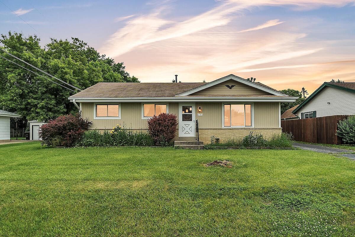 6751 Brian DRIVE, Racine, WI 53402 | Zillow