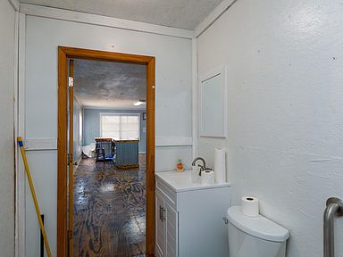 10285 Us Highway 701 S #2, Newton Grove, NC 28366 | Zillow