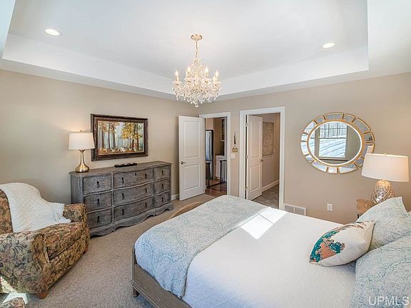 2840 Granite Pointe Dr, Marquette, MI 49855 | Zillow