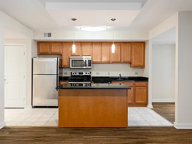 Loree Grand at Union Place - 250 K St NE Washington DC | Zillow