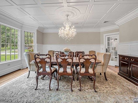 32 Timberlane Rd, Upper Saddle River, NJ 07458 | MLS #23030845 | Zillow