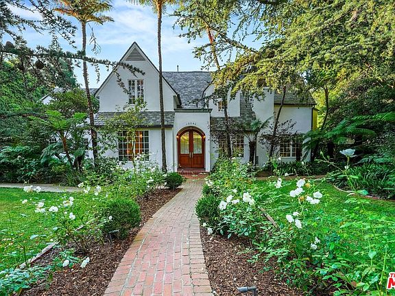 13040 Evanston St, Los Angeles, CA 90049 | MLS #23-336311 | Zillow