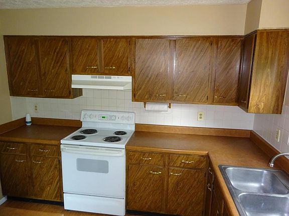 5696 Rachel Ct, Hilliard, OH 43026 | Zillow