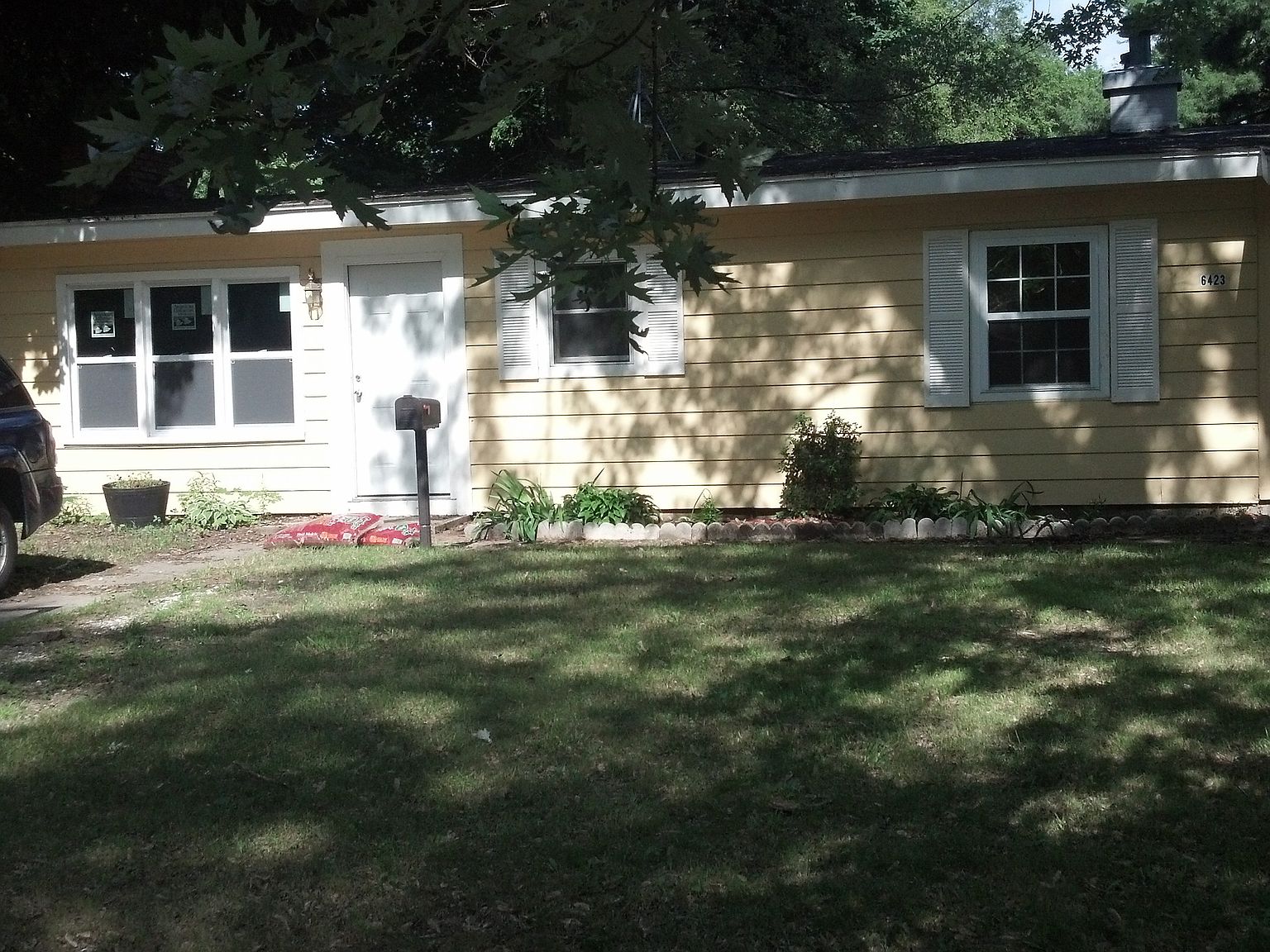 6423 Beth, Brighton, MI 48116 | Zillow