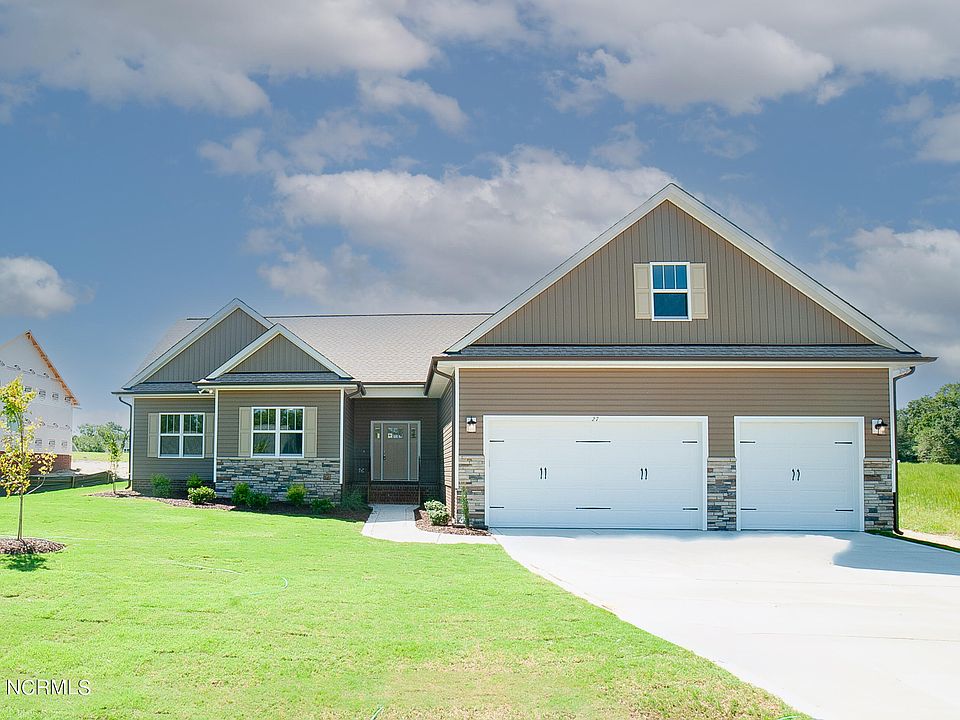 27 Blackberry Lane, Benson, NC 27504 | Zillow