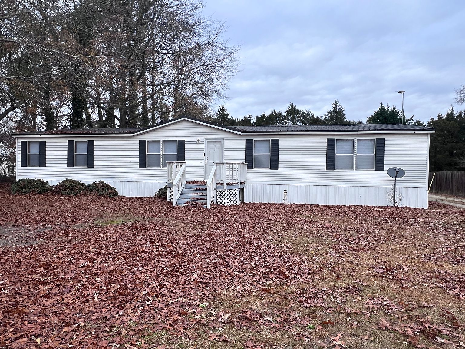 1501 Hood Swamp Rd, La Grange, NC 28551 | Zillow