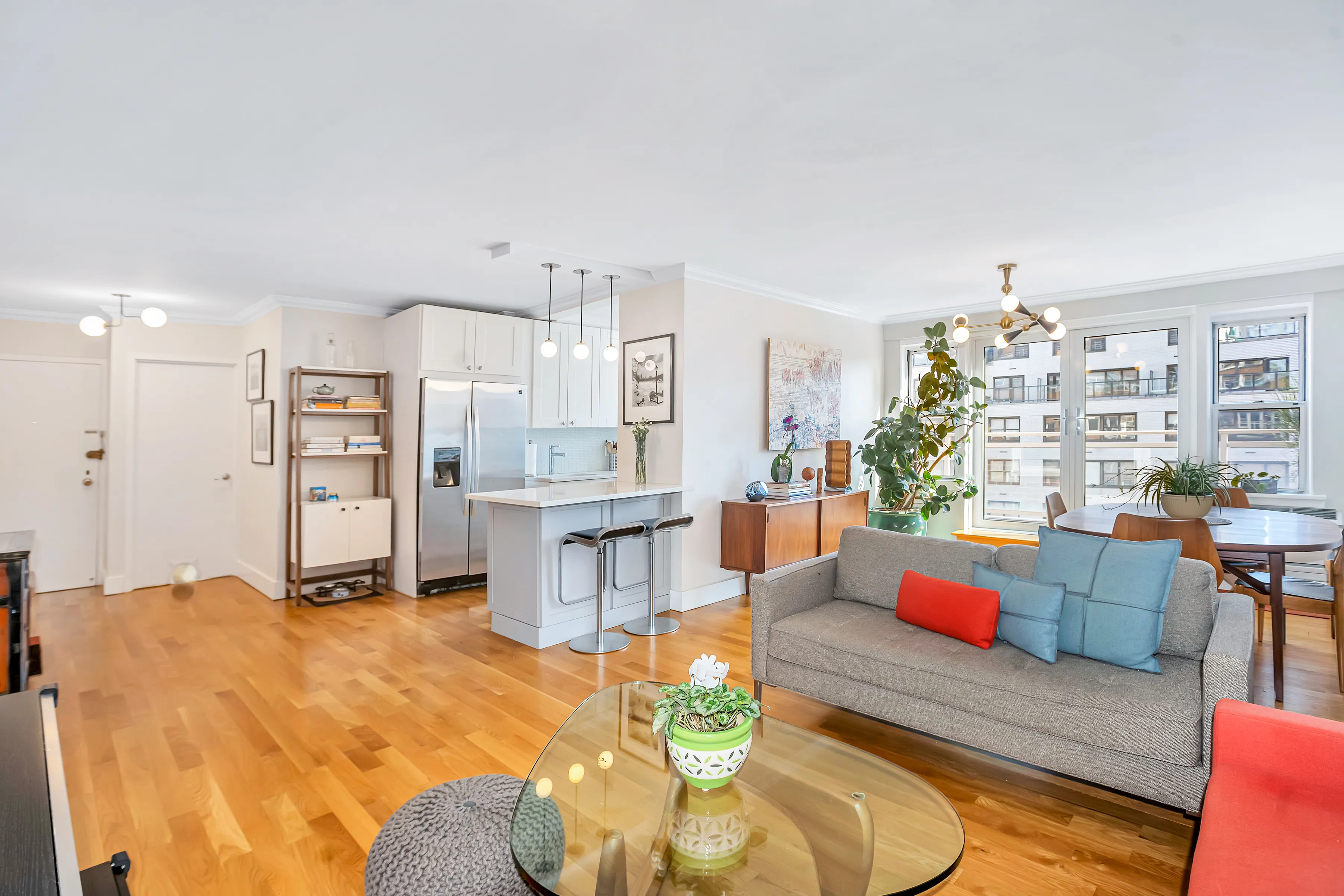 174 East 74th Street #17E in Lenox Hill, Manhattan | StreetEasy