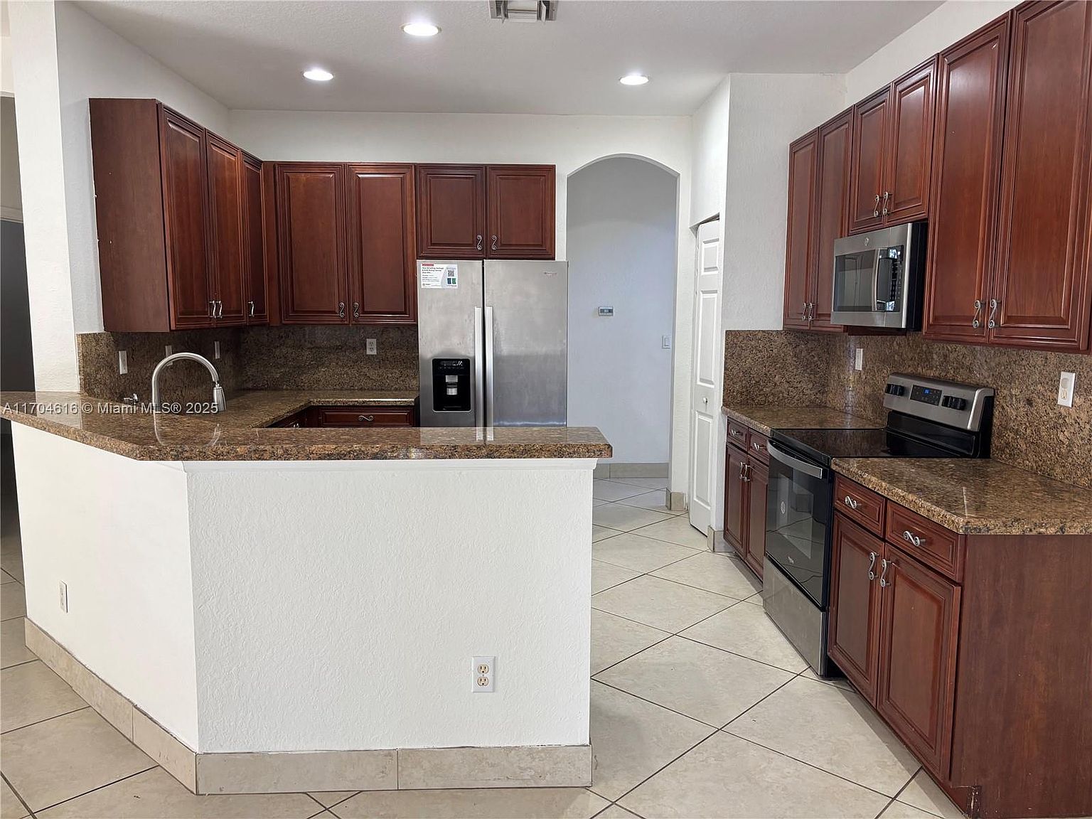 3946-3946 W Whitewater Ave, Fort Lauderdale, FL 33332 | Zillow
