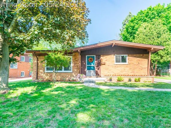 48152 Real Estate - 48152 Homes For Sale | Zillow