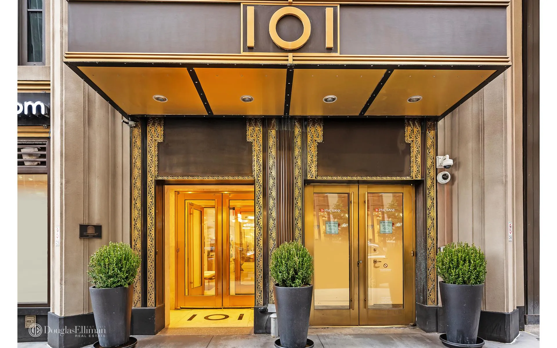 101 Wall Street #15A in Financial District, Manhattan | StreetEasy