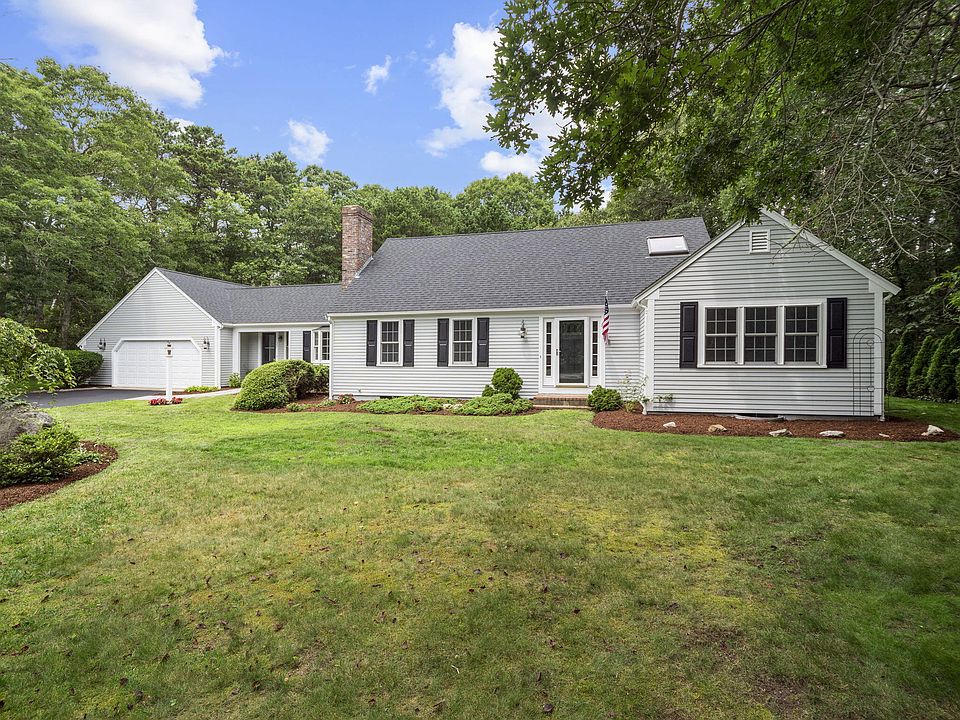 122 Oakmont Drive, Barnstable, MA 02630 | Zillow