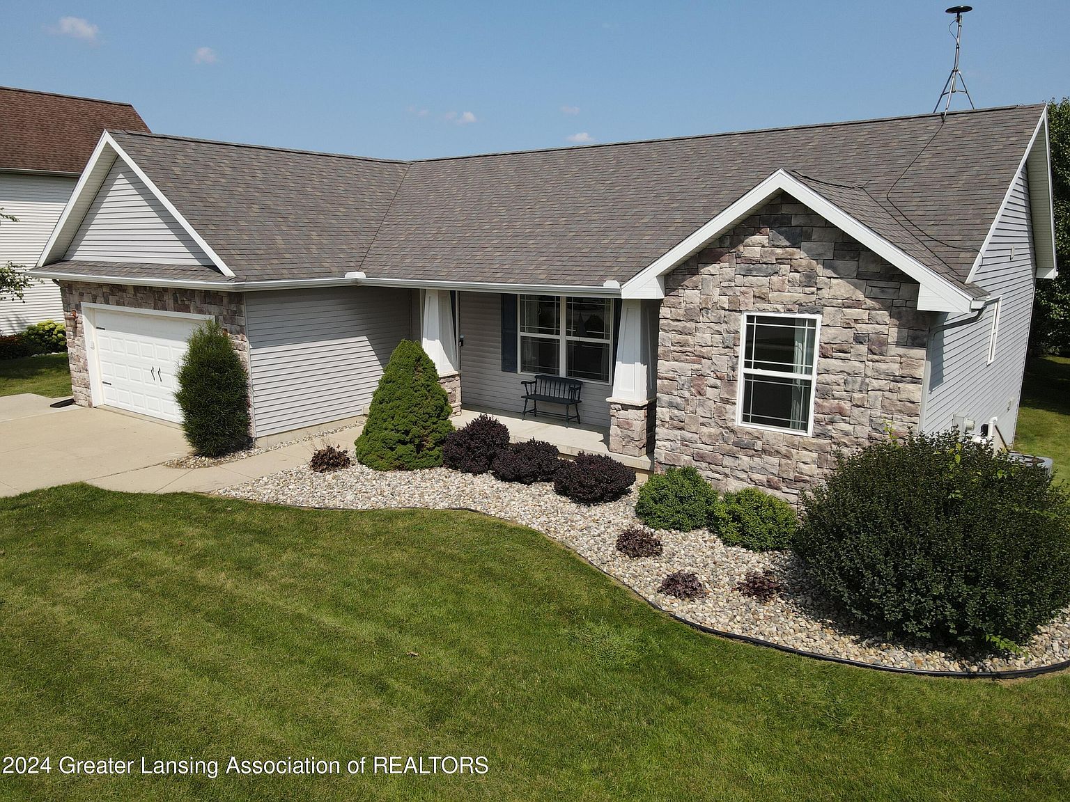 2218 Gallant Fox Way, Saint Johns, MI 48879 | Zillow