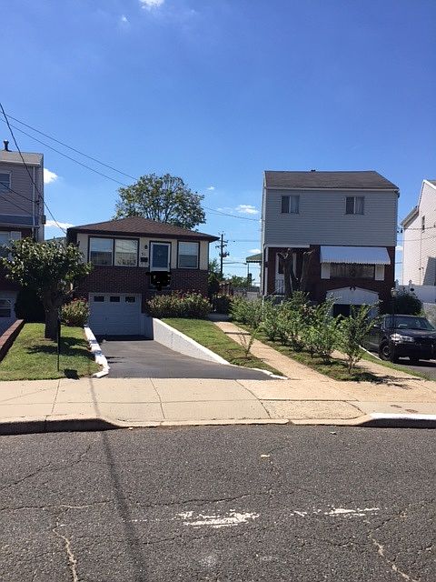 31 Suburbia Ct, Jersey City, NJ 07305 | Zillow