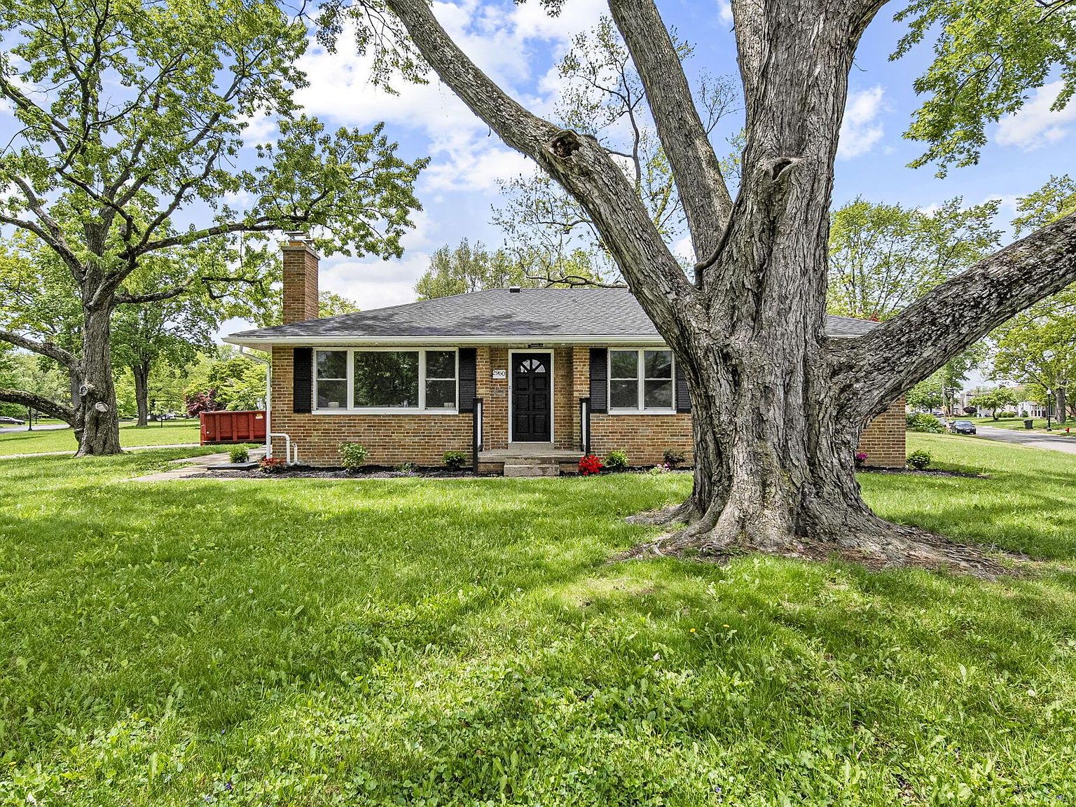2960 Berwick Blvd, Columbus, OH 43209 | Zillow