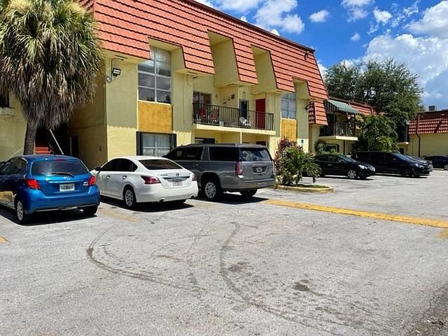 8005 W 6th Ave Hialeah Fl 33014 Zillow