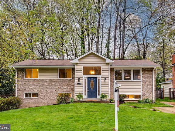 5212 Gainsborough Dr, Fairfax, VA 22032 | Zillow