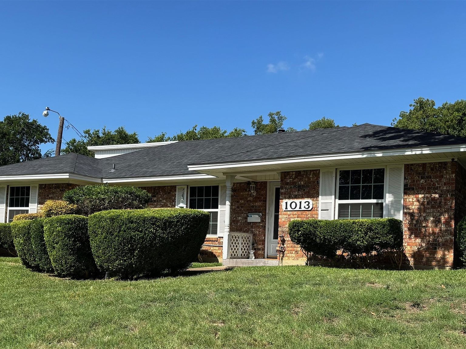 1013 Denmark Dr, Grand Prairie, TX 75050 | Zillow