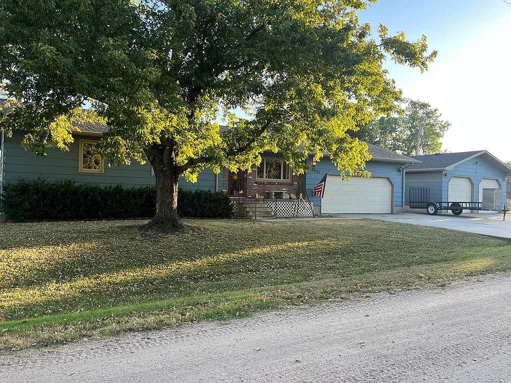3001 3rd Ave, Albert, KS 67511 | MLS #209307 | Zillow