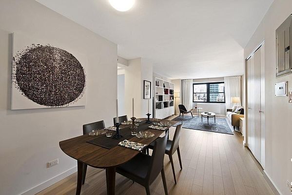 222 East 39th Street #12D in Murray Hill, Manhattan | StreetEasy