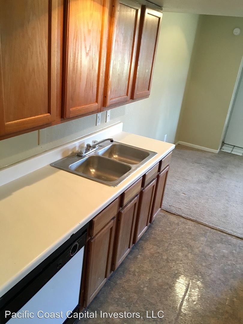 701 E Airline Rd APT 9, Victoria, TX 77901 | Zillow