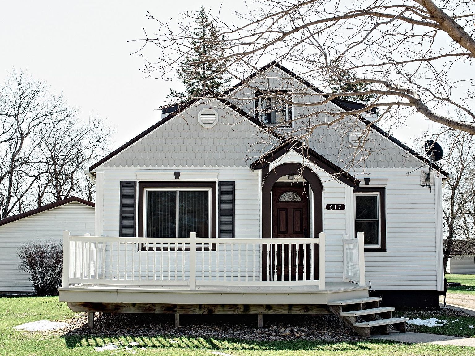 617 3rd Ave, Brewster, MN 56119 | Zillow