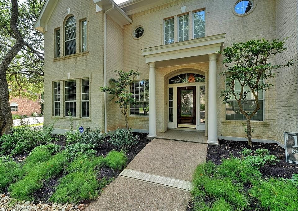 10209 Rhett Butler Dr, Austin, TX 78739 | Zillow