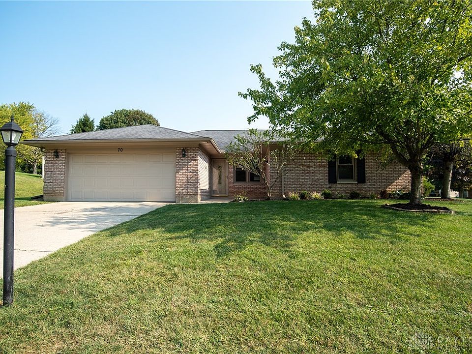70 Springwood Dr, Springboro, OH 45066 | Zillow