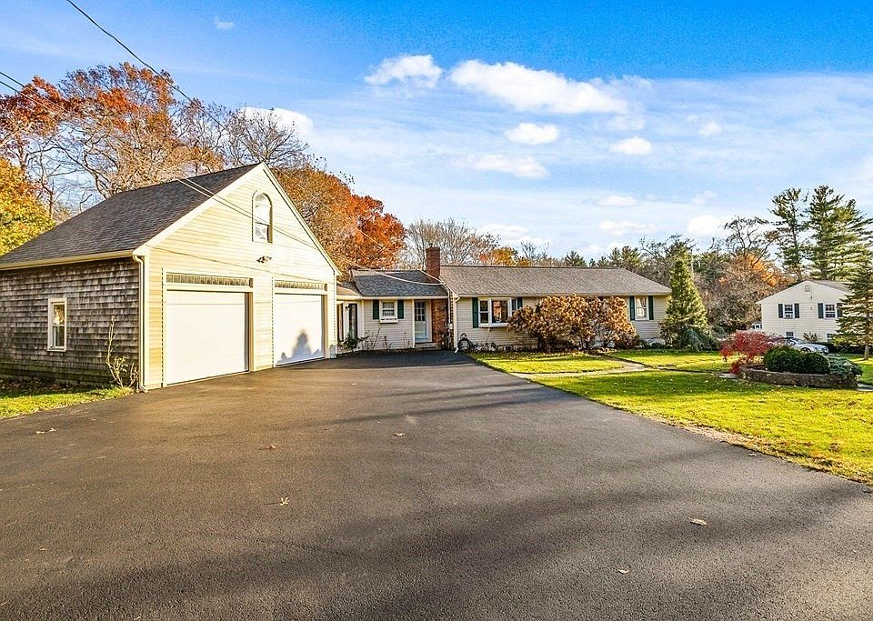 415 1st Parish Rd, Scituate, MA 02066 | Zillow