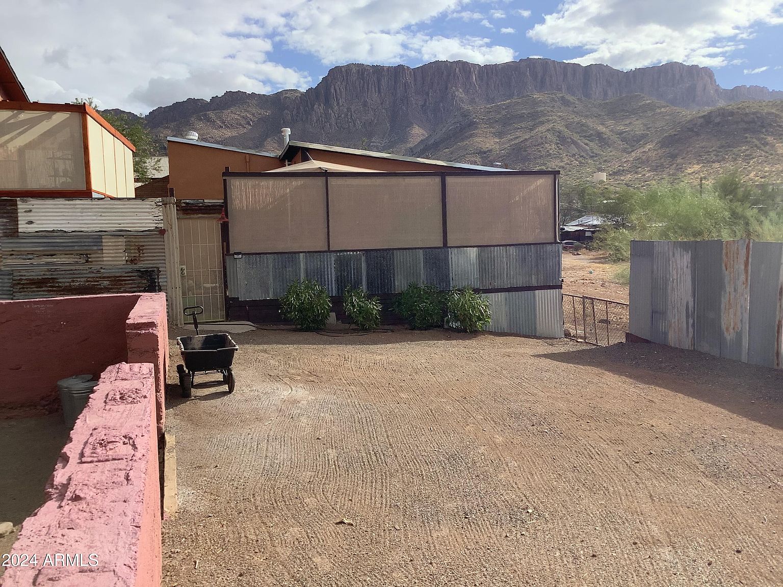 611 W Santa Rita St #3, Superior, AZ 85173 | MLS #6751495 | Zillow