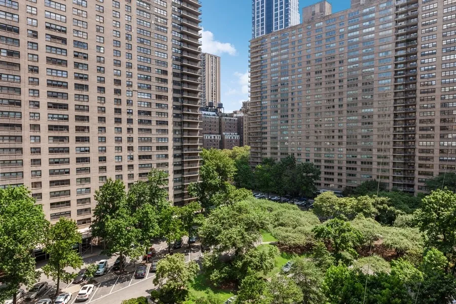 150 West End Avenue #10D in Lincoln Square, Manhattan | StreetEasy