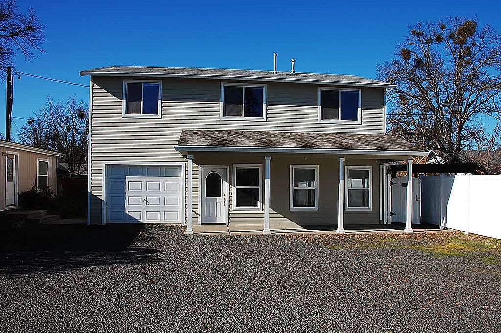315 Gibbon Rd, Central Pt, OR 97502 | Zillow