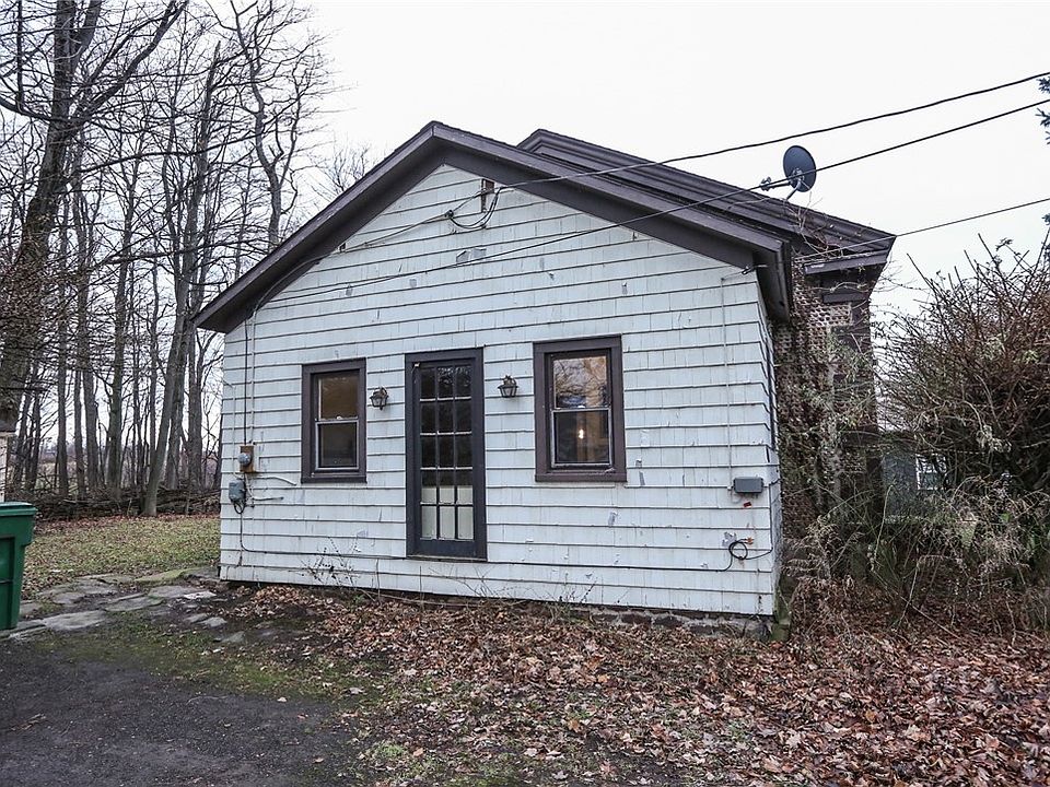 4100 Lake Rd, Williamson, NY 14589 | Zillow