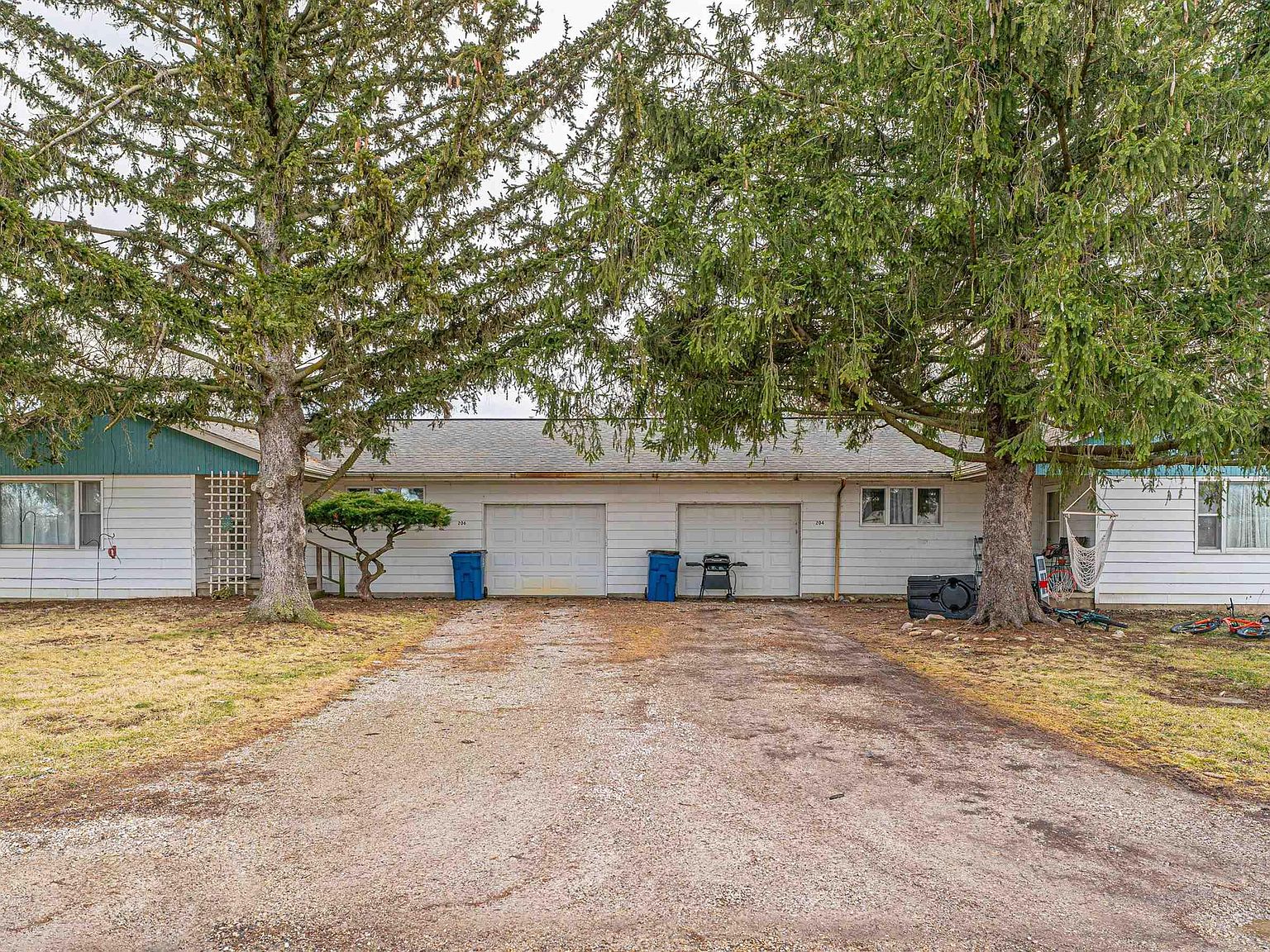 204 5th St, Armington, IL 61721 | Zillow