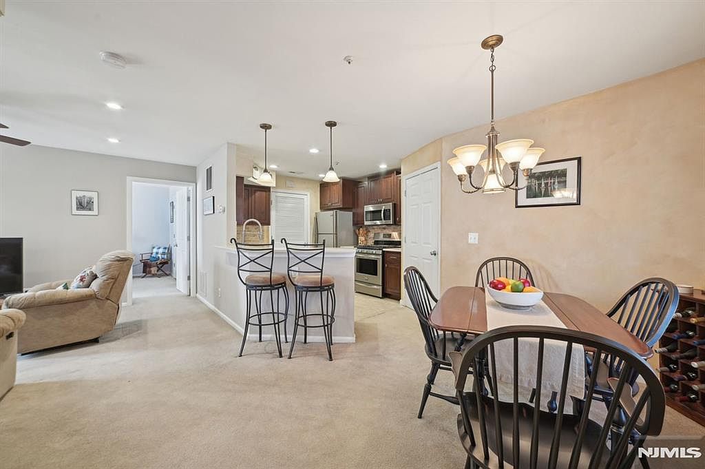 5402 Tudor Dr, Pompton Plains, NJ 07444 | Zillow