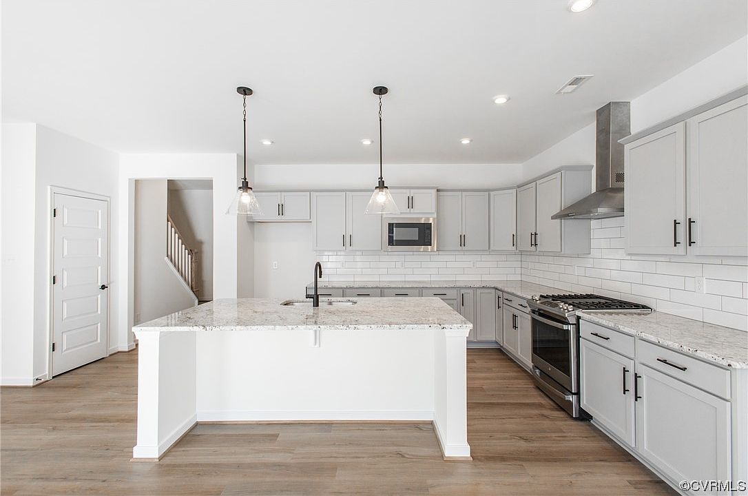 18605 Palisades Rdg, Moseley, VA 23120 | MLS #2329633 | Zillow