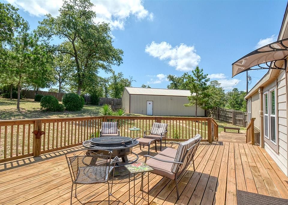 472 Pine Tree Loop, Bastrop, TX 78602 | MLS #8370263 | Zillow