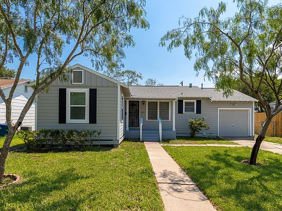 1045 Sorrell St, Corpus Christi, TX 78404 | Zillow