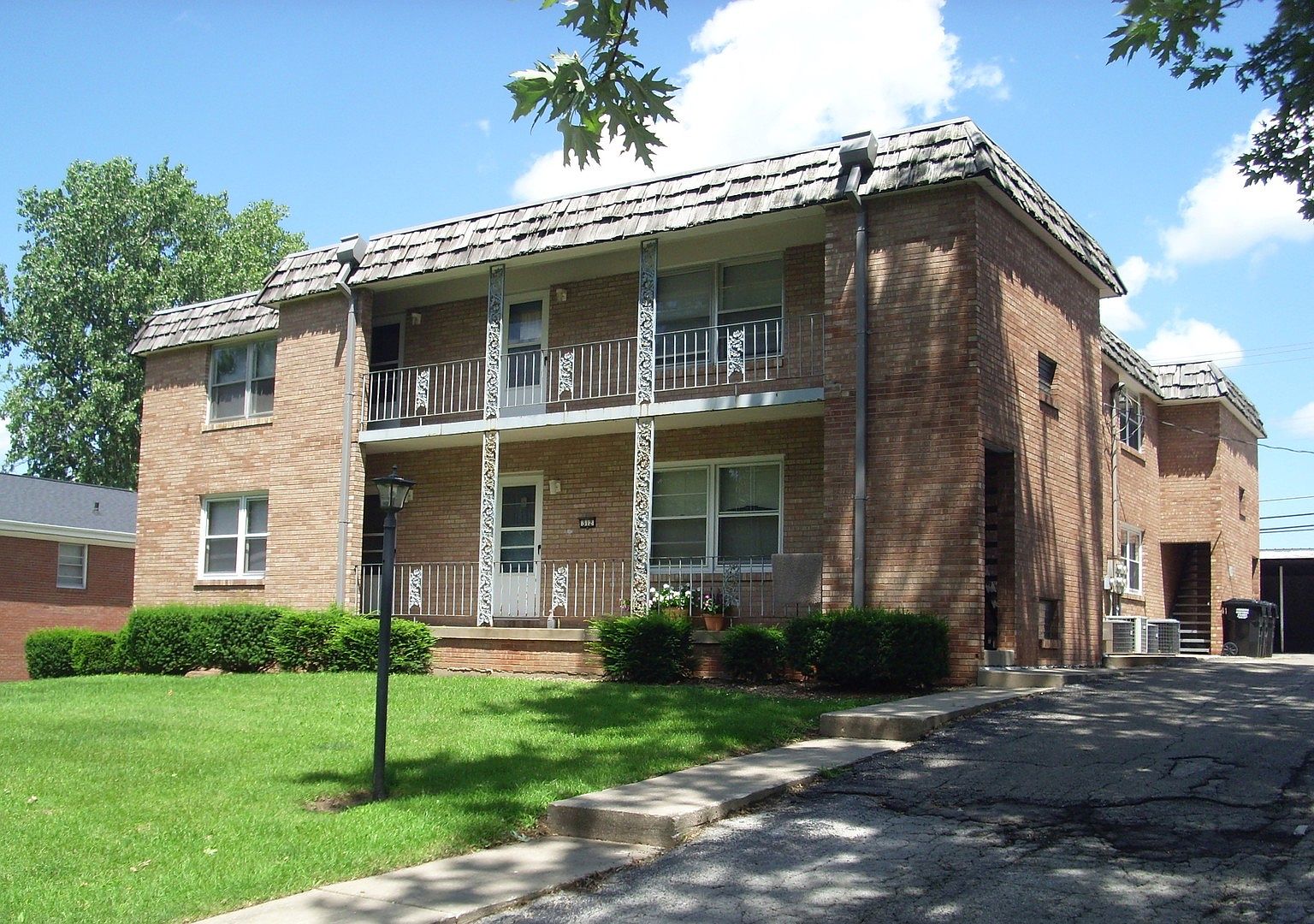 316 Mecherle Dr #312-8, Bloomington, IL 61701 | Zillow