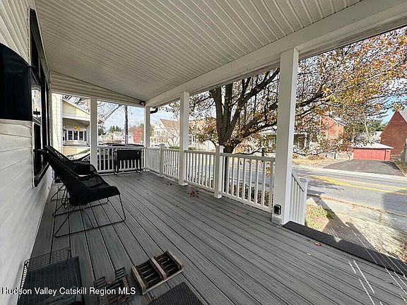 20 Ulster Avenue, Saugerties, NY 12477 | MLS #20244541 | Zillow