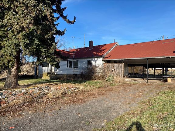 327 Lewis Peak Road, Waitsburg, WA 99361 | MLS #2030246 | Zillow